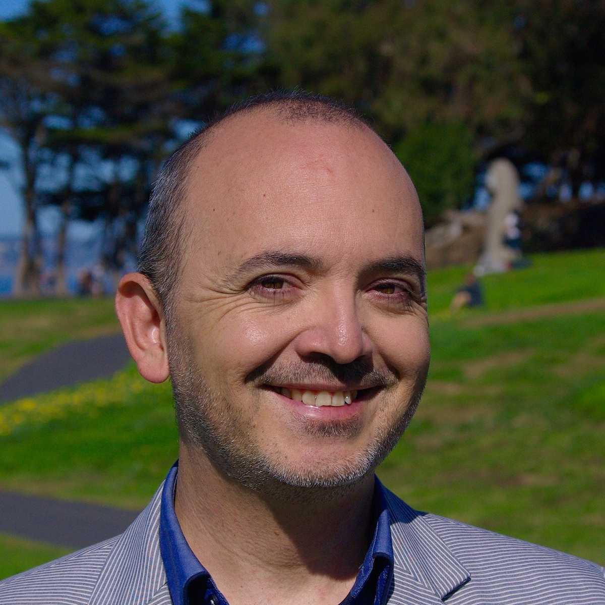 Mediator Juan Negrillo | MediatorSelect.com